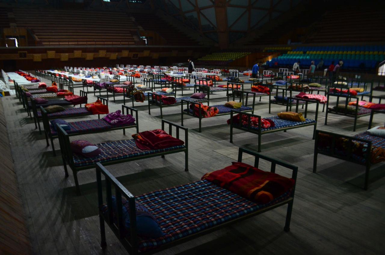 Covid-19 spike : Indoor Stadium in Sumbal turned into Covid-19 care ...