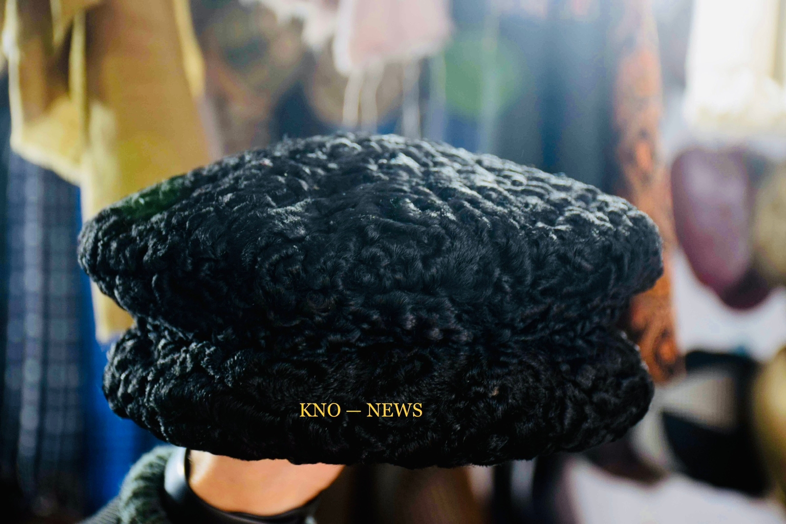 Kashmir’s royal cap Karakuli gets a new touch | KNO