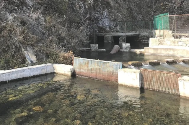 Aripal Tral faces water crisis despite 5-year wait for approved scheme ...