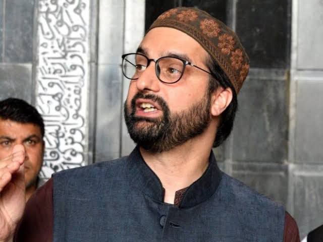 Juma-tul-Vida prayers disallowed at Jama Masjid Srinagar, Mirwaiz put ...