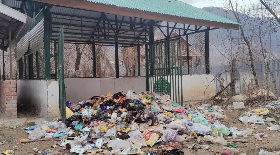 Solid Waste Management shed in Cherwan turns into dumping yard | KNO