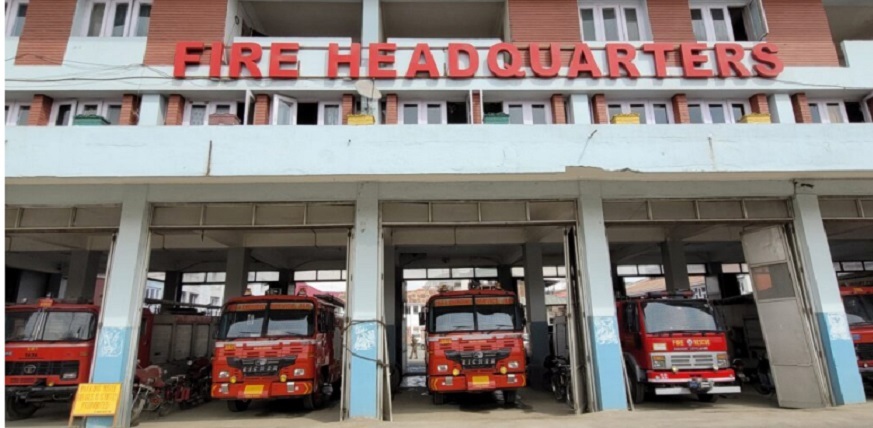 ‘Toothless’ F&ES can’t act against fire safety violators' in Kashmir | KNO