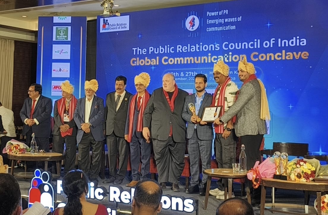 Kashmir's Irfan Rashid wins Chanakya Jury Special Award in Goa | KNO