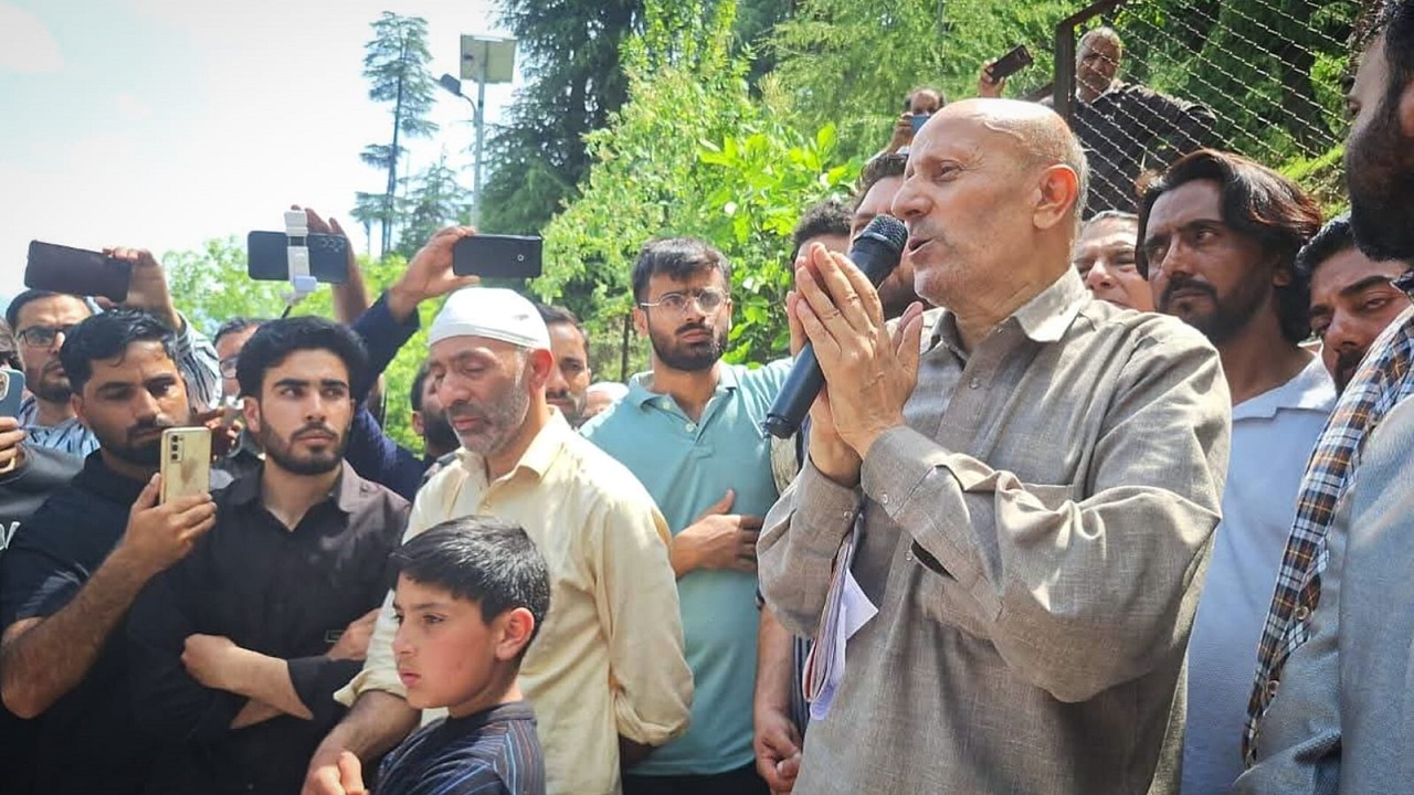 Er Rashid hints at quitting electoral politics during father’s funeral ...